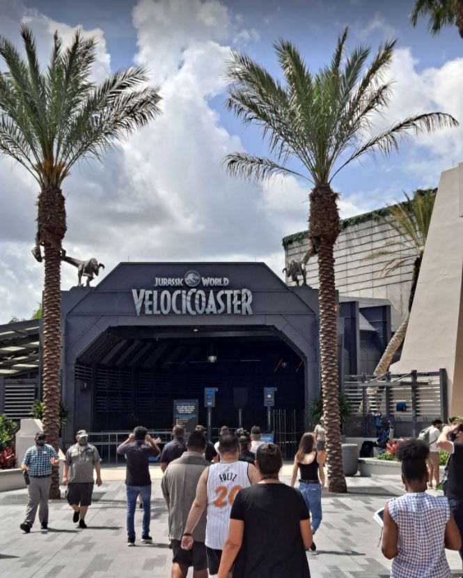 First Inside Look at VelociCoaster! – Theme Park MoJu