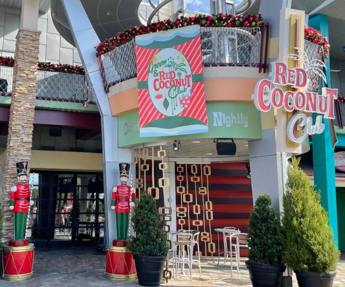 Universal Orlando City Walk -The Green and Red Coconut Club – Theme ...